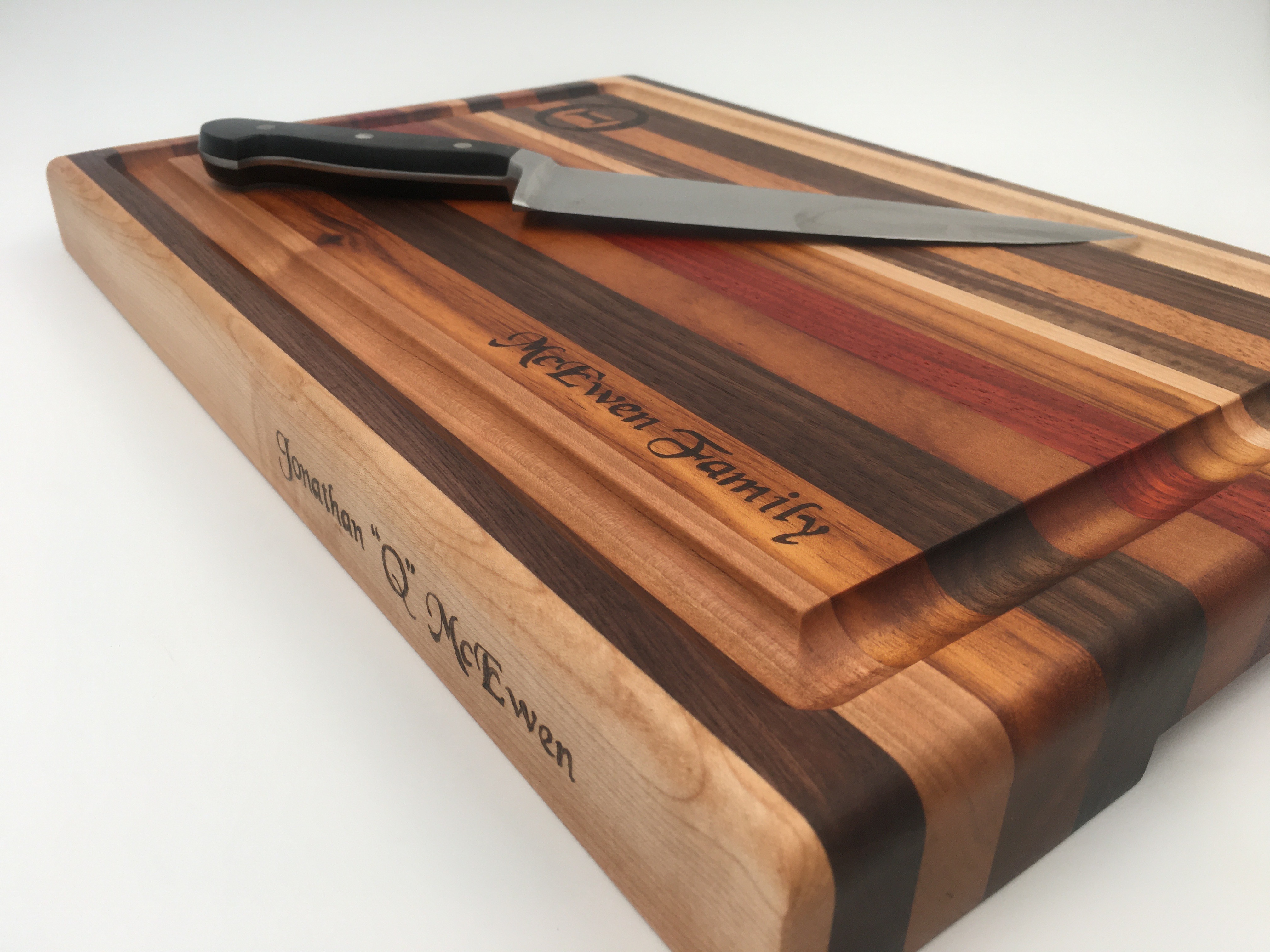 Custom Cutting Boards from Tazboards - Tudo Azul